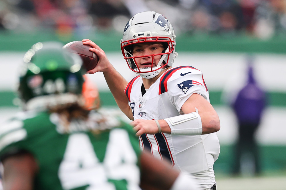 Bo Nix Leads Again in 2025 Failed Completions