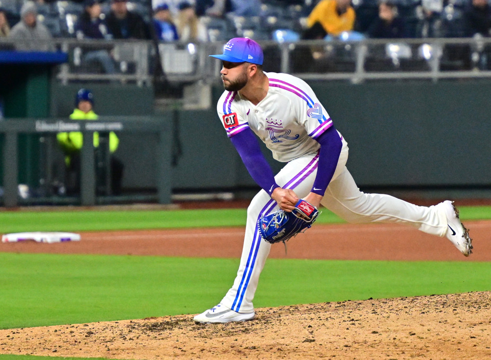 Scuffling Relievers and Surprise Closers in Fantasy Baseball